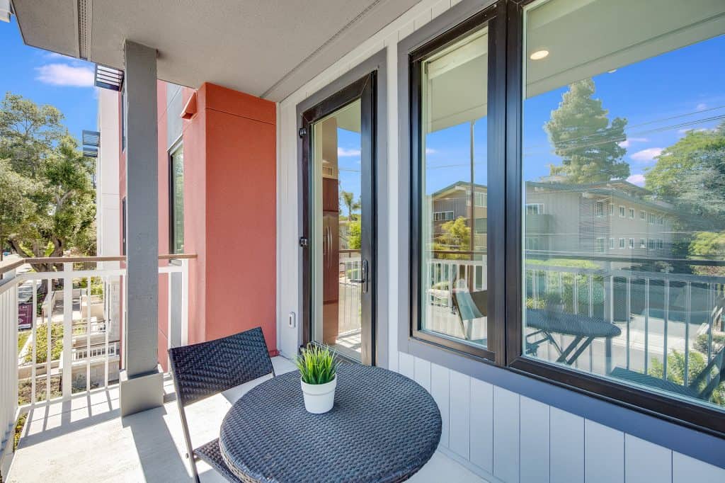 Menlo Park Apartments for Rent | Residences | Realm