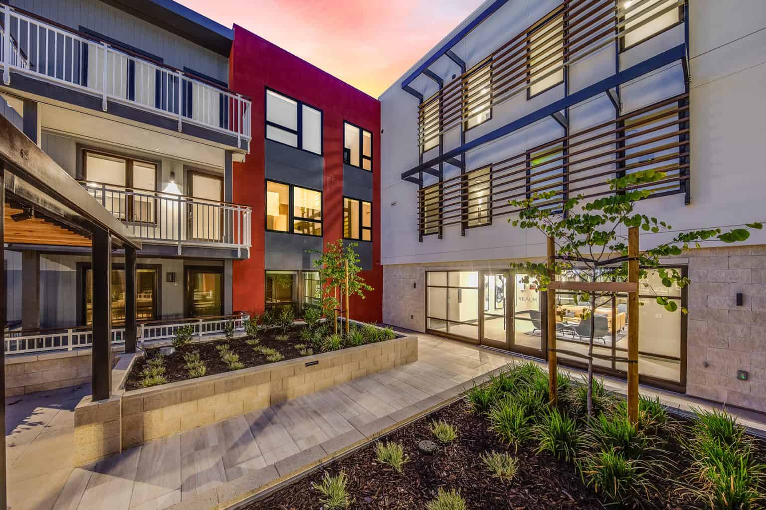 Apartments for Rent in Menlo Park, CA | Realm | Home